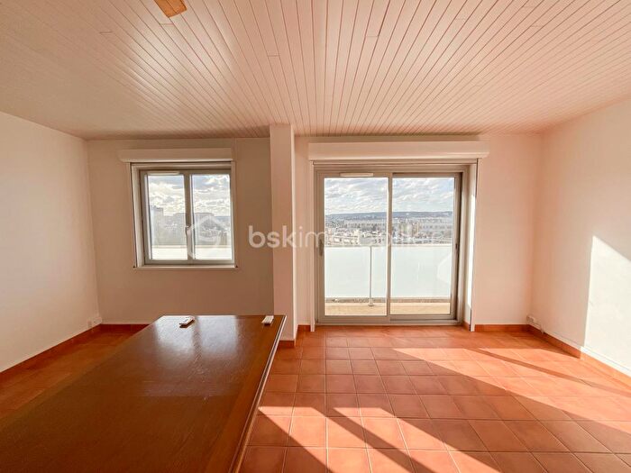 Appartement 3 pièces à vendre à Fresnes, Centre-ville