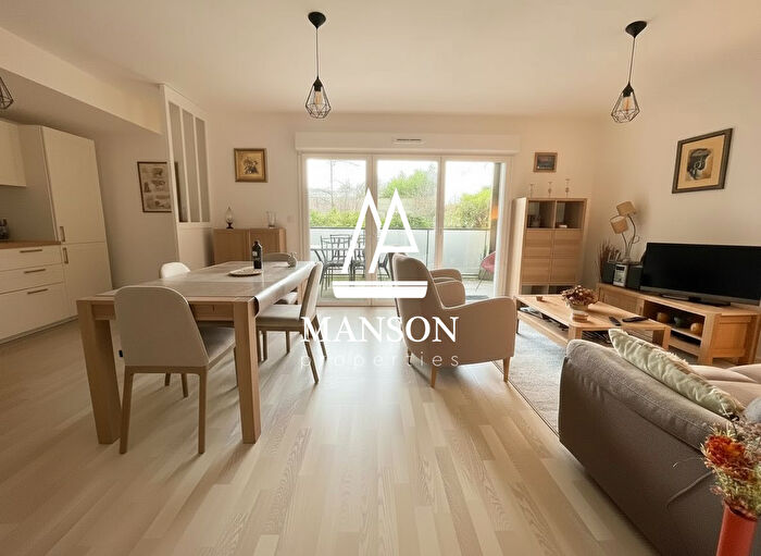 Appartement à vendre - Pessac, Bourg - 3 pièces - 2 chambres