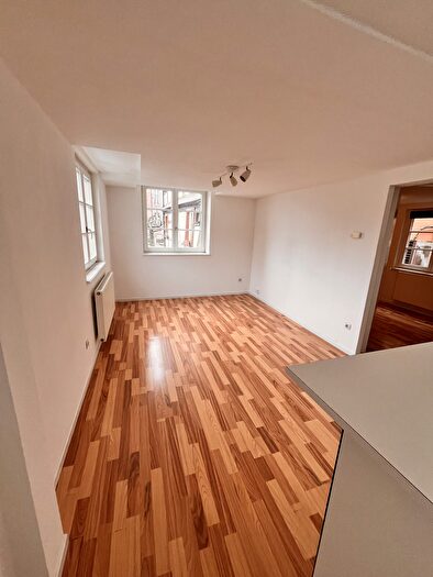 Appartement à louer - Strasbourg, Centre-ville, Mairie - 2 pièces - 1 chambre