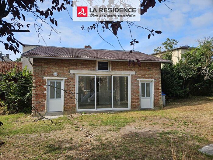 Nord, Chambourcy : Maison 3 pièces à louer