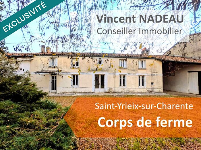 Maison à vendre - Saint-Yrieix-sur-Charente - 5 pièces - 3 chambres