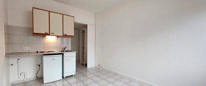 Appartement à louer - Saurupt-Clémenceau, Nancy - 1 pièce