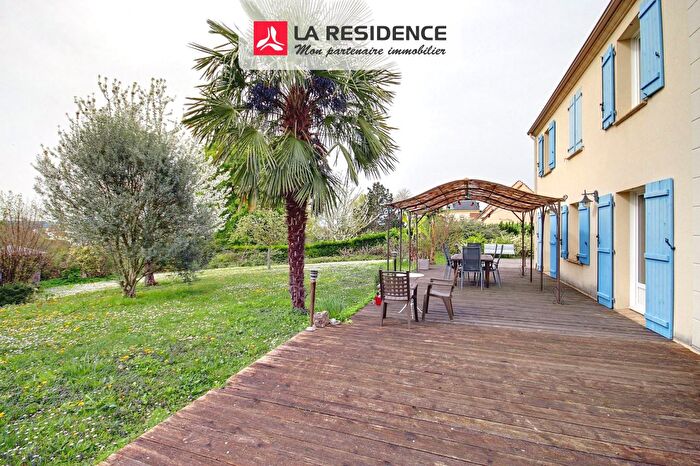 Maison à vendre - Meulan-en-Yvelines - 10 pièces - 6 chambres