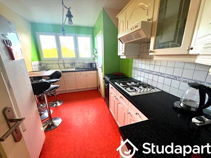 Appartement à louer - Villejean-Beauregard, Rennes - 1 pièce - 3 chambres