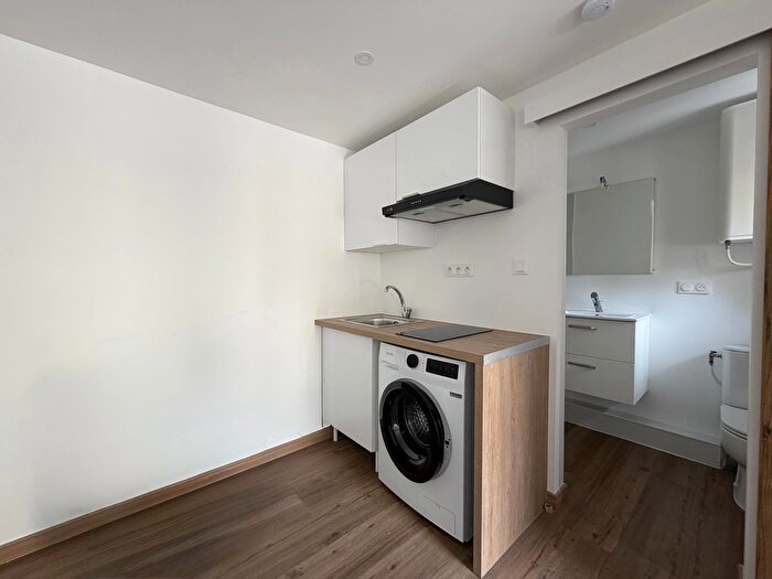 Verrières-le-Buisson, Centre-ville - Appartement 1 pièce à louer
