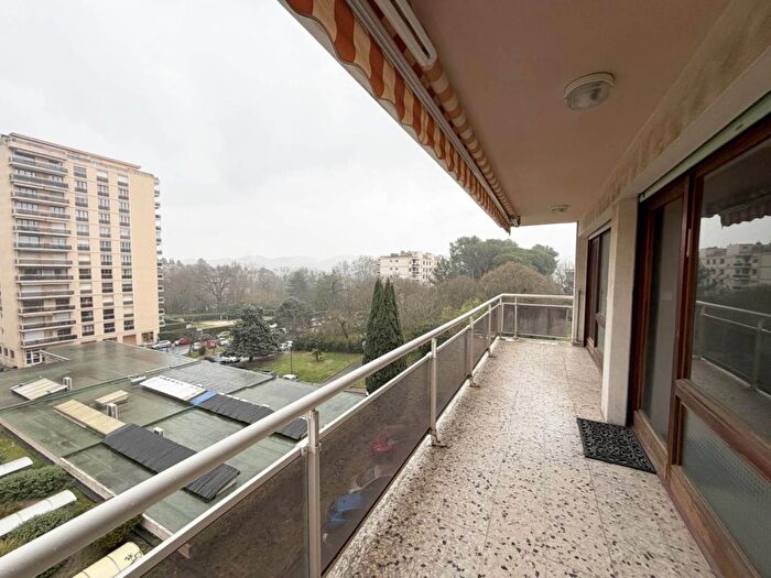 Appartement à vendre - Aix-en-Provence, Val Saint-André - 5 pièces - 4 chambres