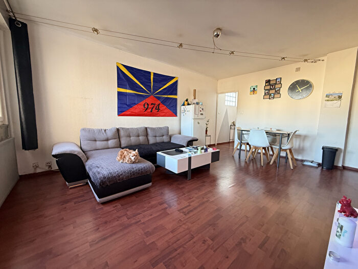 Appartement à vendre - Strasbourg, Neuhof - 2 pièces - 1 chambre