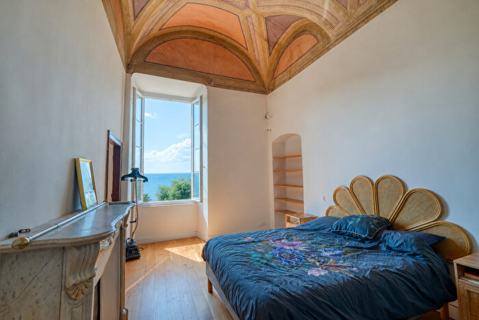 Bastia, Centre-ville ancien : Appartement 3 pièces à vendre