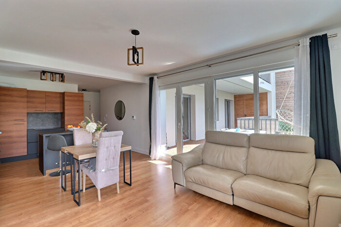 Appartement à vendre - Floirac, Libération - 3 pièces - 2 chambres