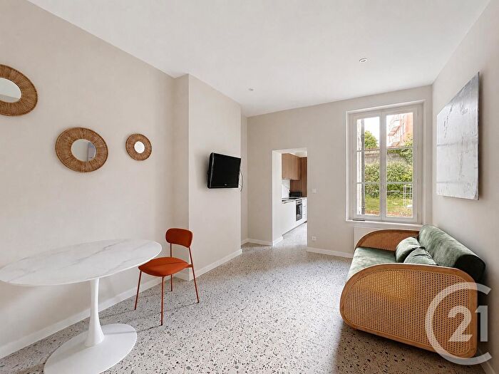 Orléans, Dunois, Châteaudun : Appartement 2 pièces à louer