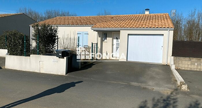 Maison à vendre - Yves - 4 pièces - 3 chambres