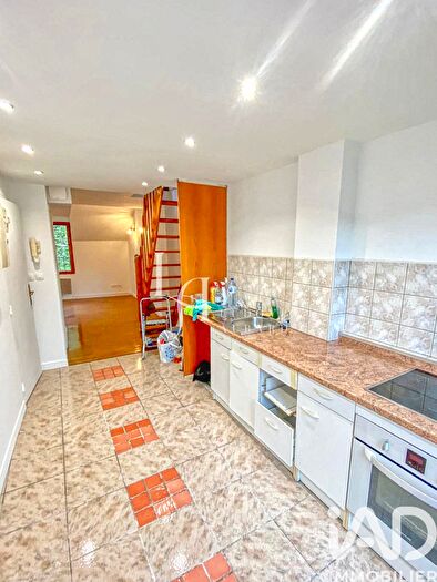 Appartement à vendre - Saint-Ouen-lAumône, Centre-ville, Prairie - 2 pièces - 1 chambre