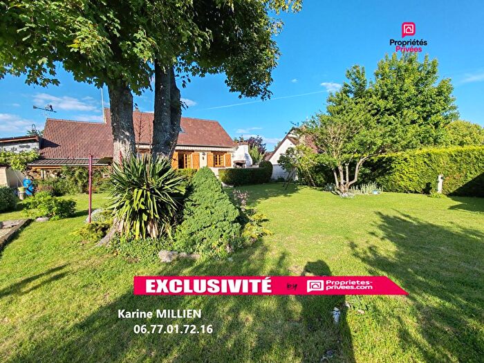 Maison 6 pièces à Muzy, à vendre