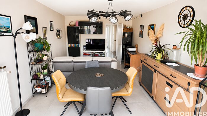 Colombes, Henri Martin Estienne dOrves : Appartement 3 pièces à vendre
