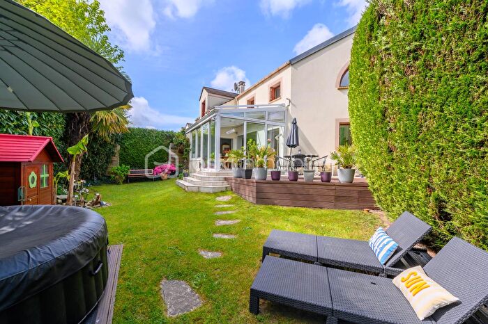 Maison 6 pièces à vendre à Le Plessis-Trévise, François Mansard