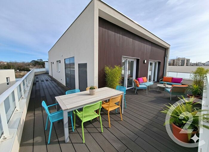 Appartement à vendre - Champagne-au-Mont-dOr - 4 pièces - 3 chambres