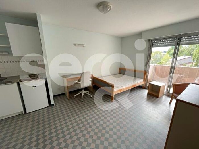 Appartement à louer - Cholet, Choletière - 1 pièce