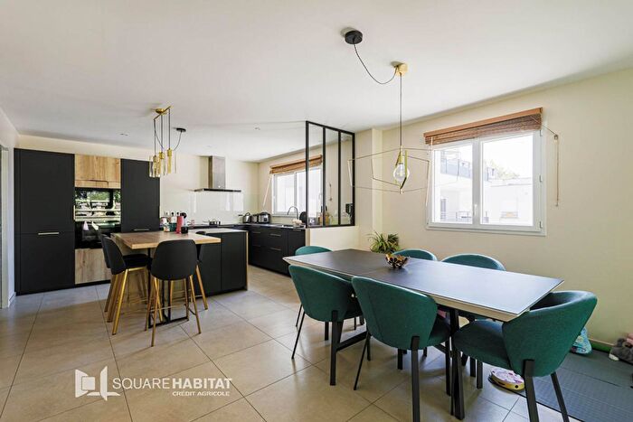 Poisat : Maison 5 pièces à vendre