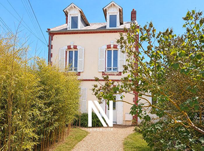 Maison 6 pièces à Lion-sur-Mer, à vendre