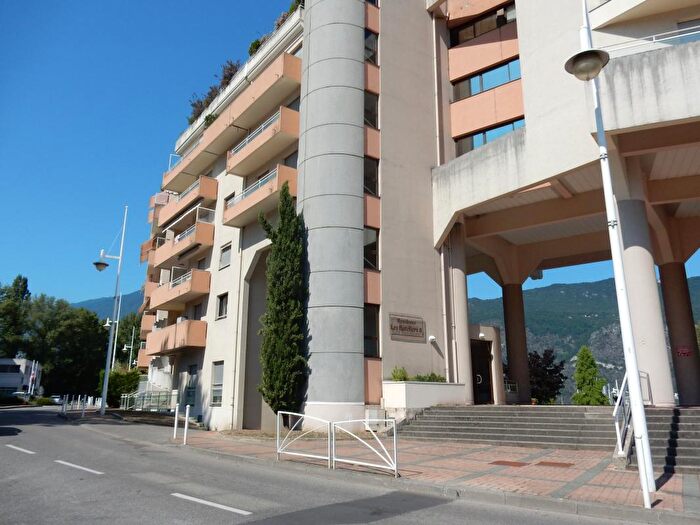 Aix-les-Bains, Ouest - Appartement 2 pièces à louer