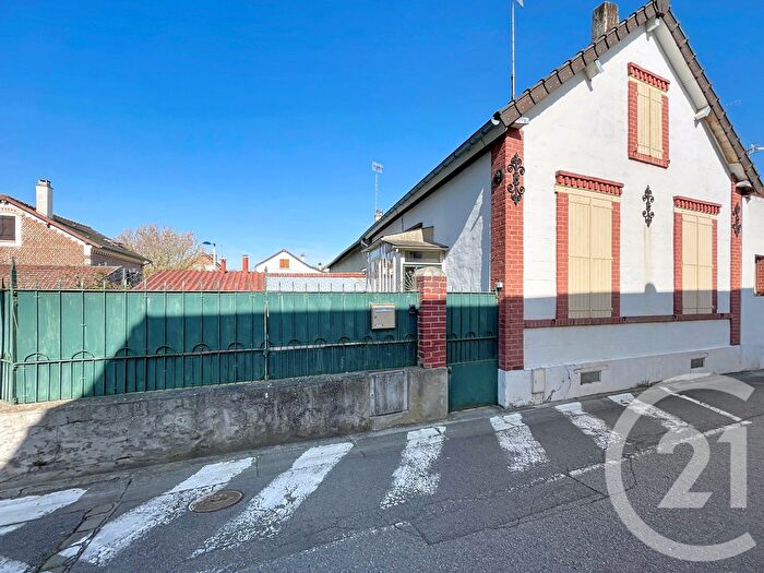 Maison à vendre - Margny-lès-Compiègne - 4 pièces - 2 chambres