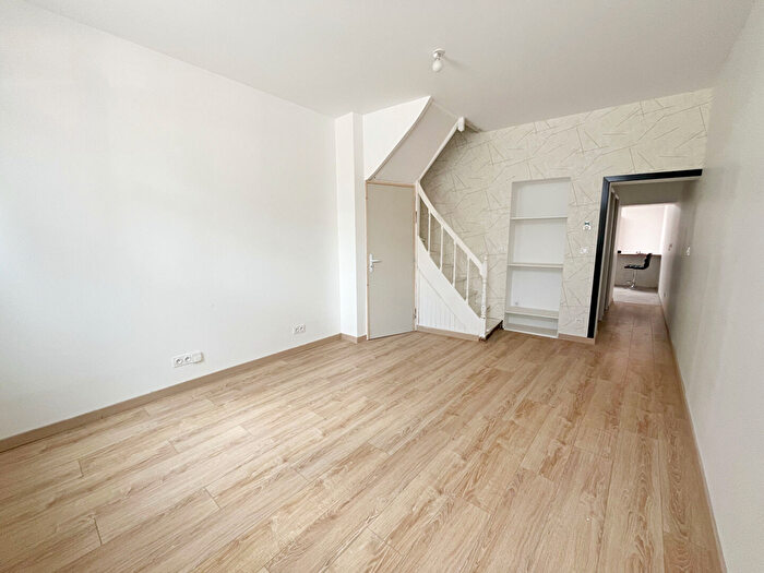 Maison 3 pièces à louer à Salouël