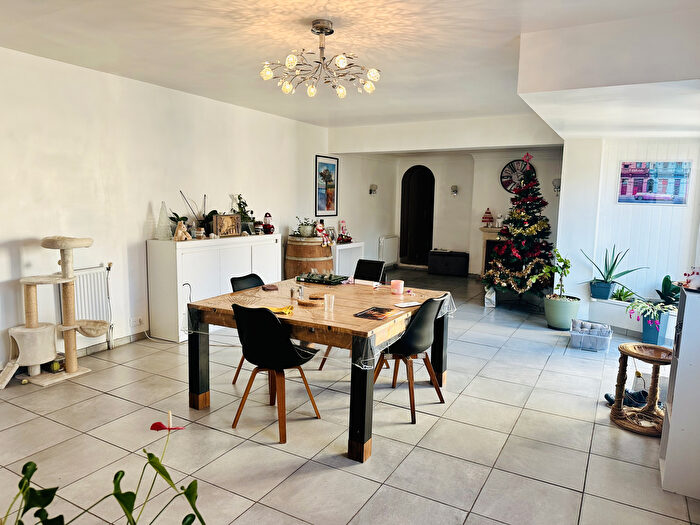 Maison à vendre - Capdenac-Gare - 7 pièces - 4 chambres