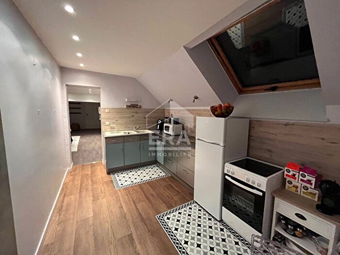 Appartement 4 pièces à Centre Ville, Saint-Quentin, à louer
