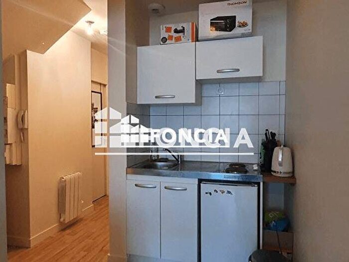 Saint Ausone-Saint Martin-Saint Gelais, Angoulême : Appartement 1 pièce à louer