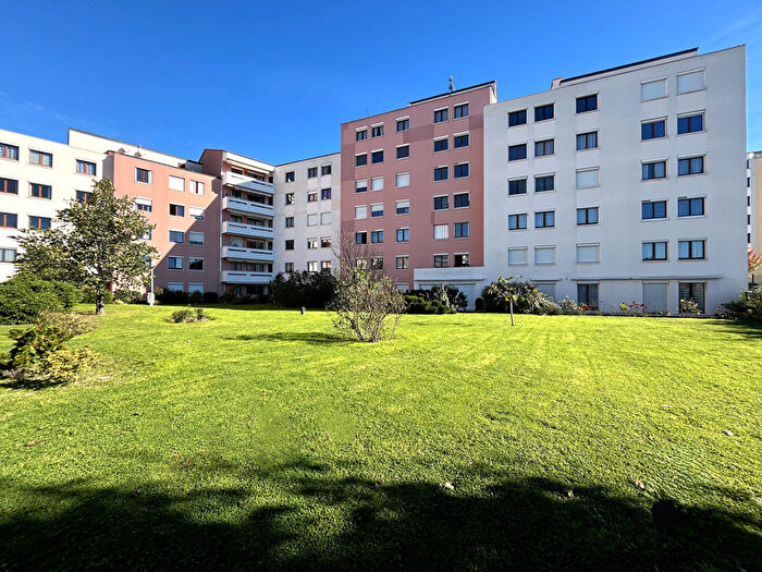 Roanne, Centre-ville, Varenne : Appartement 2 pièces à vendre