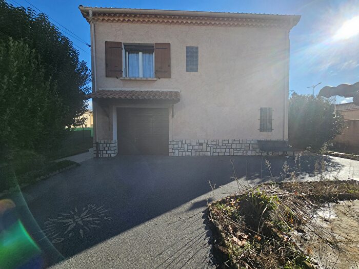 Maison à vendre - Gardanne - 6 pièces - 4 chambres