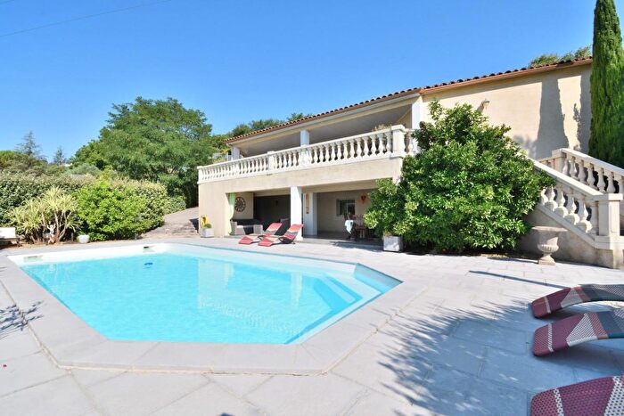 Maison à vendre - Lodève - 5 pièces - 3 chambres