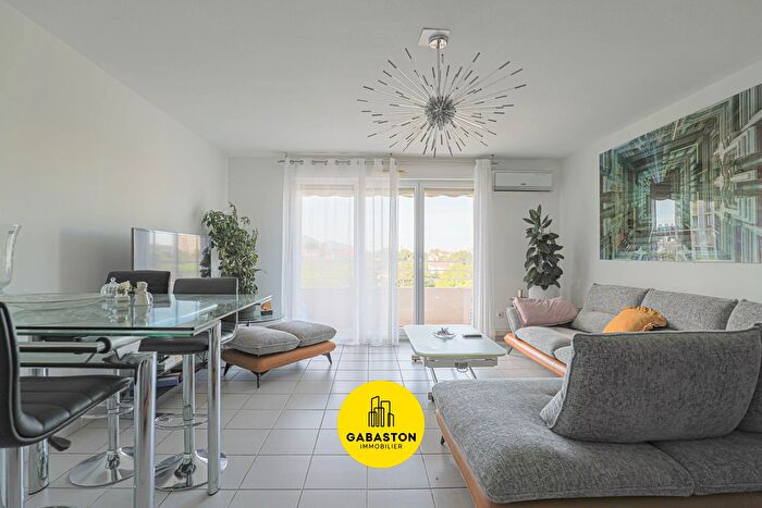 Appartement 4 pièces à vendre à Marseille 10ème, Saint-Tronc