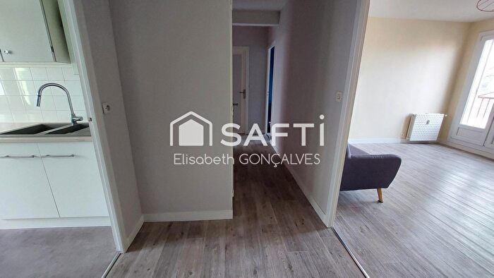 Appartement à louer - Orléans, Blossières - 3 pièces - 2 chambres