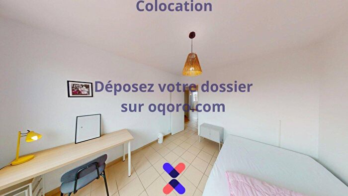 Maison 9 pièces à Lamartine, Mons-en-Barul, à louer