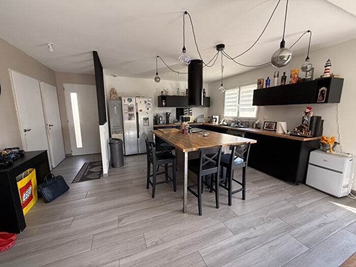 Maison 4 pièces à Rancé, à vendre
