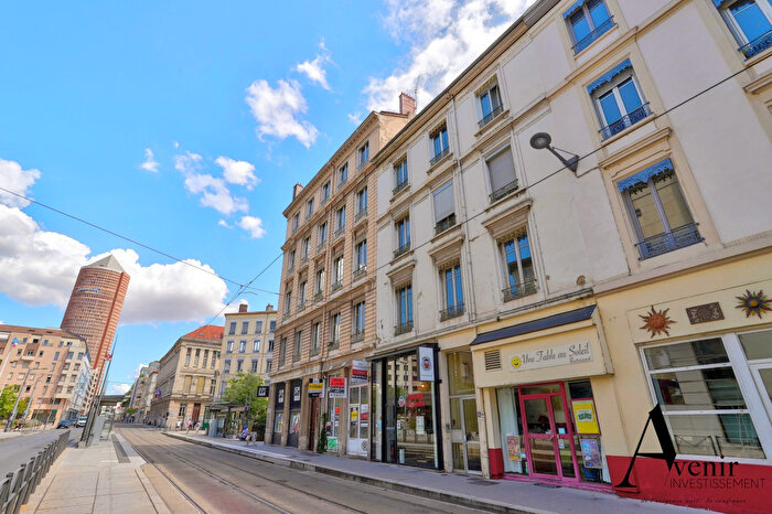 Lyon 3ème, Voltaire, Part Dieu - Appartement 3 pièces à vendre