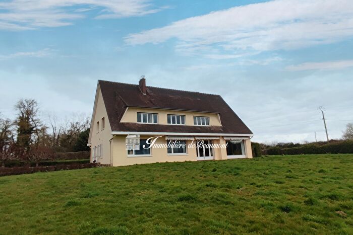 Maison à vendre - Beaumont-le-Roger - 12 pièces - 7 chambres