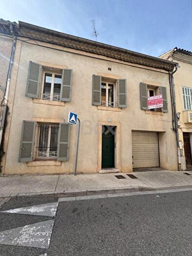 Saint-Maximin-la-Sainte-Baume, Mirade, Barcelone : Appartement 3 pièces à louer