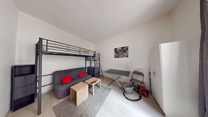 Appartement 1 pièce à louer à Chartres, Centre-ville