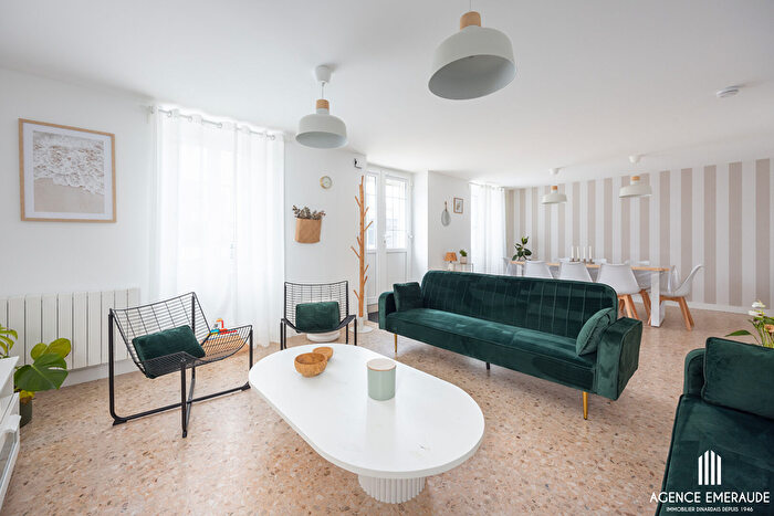 Maison à vendre - Dinard, La Vicomté - 5 pièces - 4 chambres