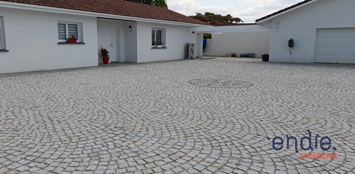 Maison à vendre - Mouscardès - 6 pièces - 3 chambres