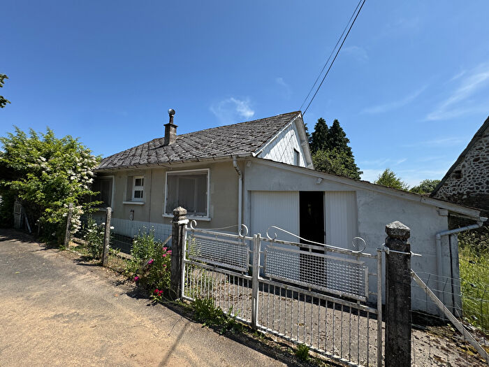 Maison à vendre - Lamazière-Haute - 5 pièces - 3 chambres
