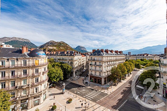 Appartement 2 pièces à Grenoble, Centre-ville, à vendre