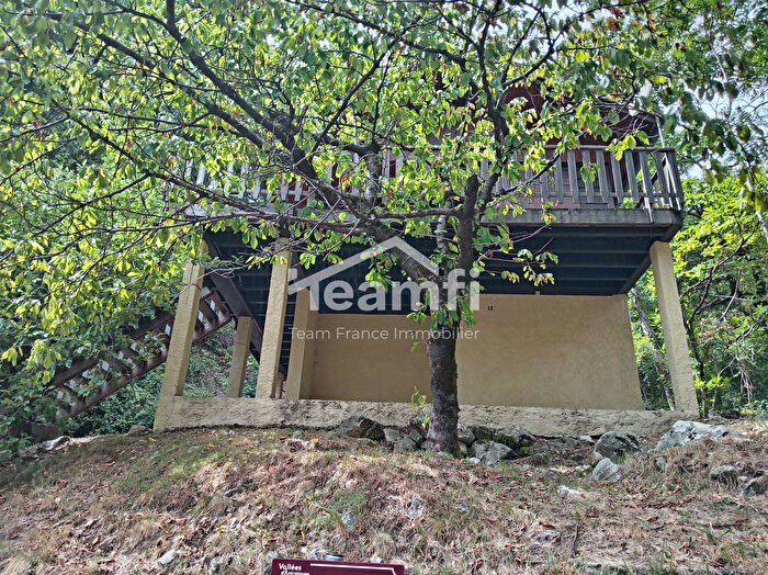 Maison 8 pièces à vendre - Antraigues-sur-Volane