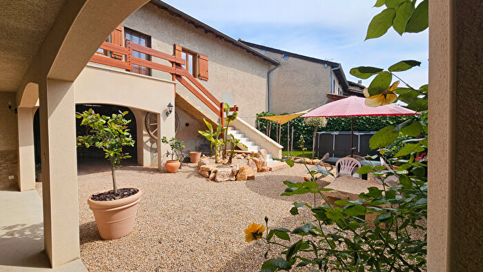 Lancié : Maison 7 pièces à vendre