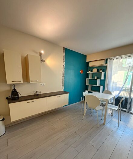 Nice, Borriglione : Appartement 1 pièce à louer