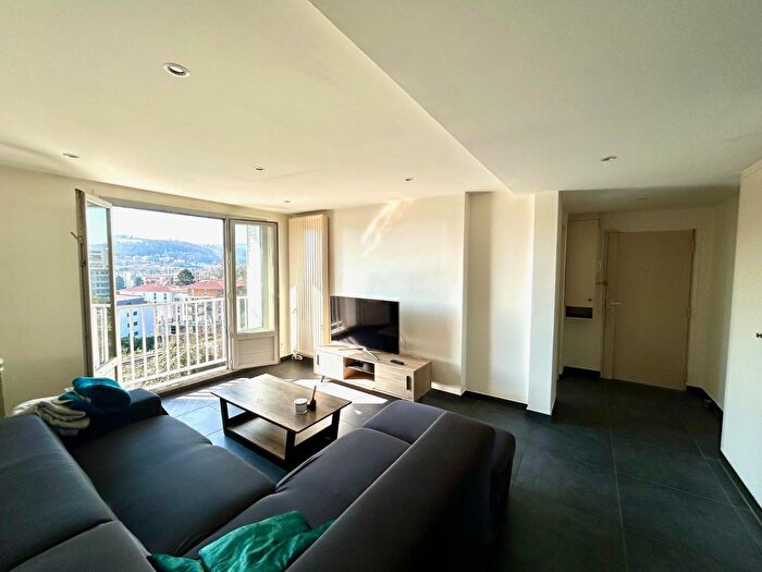 Appartement à louer - Vienne, Estressin - 3 pièces - 2 chambres