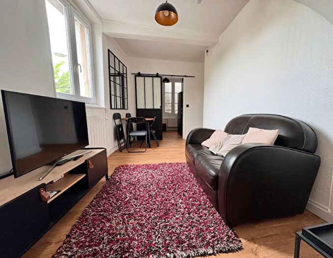 Appartement 2 pièces à Centre-Hôtel de Ville, Chantilly, à louer