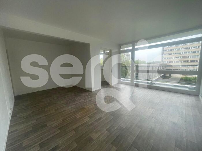 Appartement à louer - Croix, Fer à Cheval - 1 pièce